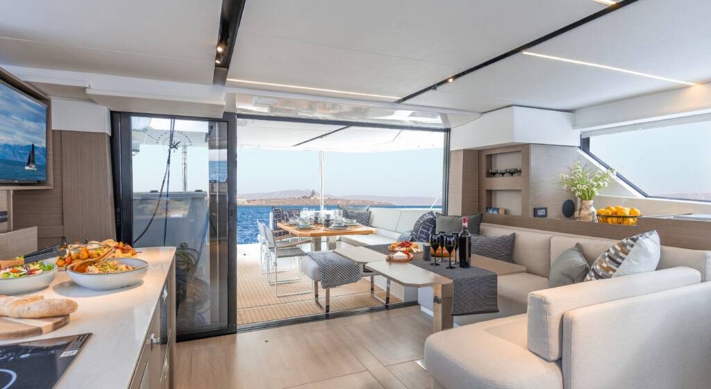 Moorings 4600 Exclusive Plus in the BVI